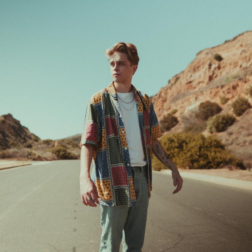 Exclusive Interview with Devin Kennedy On His New Single 'Loose Change ...