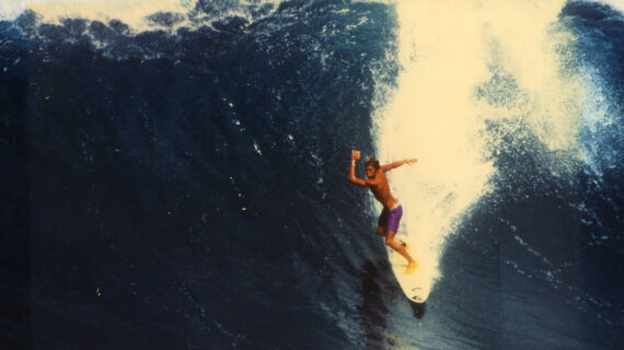 The Review: A Warm, Intimate Hang with Jack Johnson in 'SURFILMUSIC ...